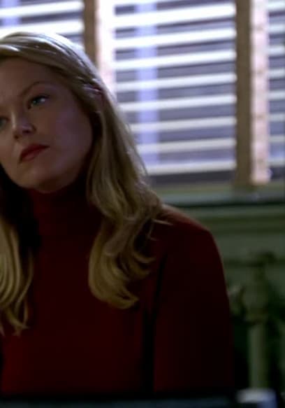 Watch NYPD Blue S09:E05 - Cops and Robber - Free TV Shows | Tubi