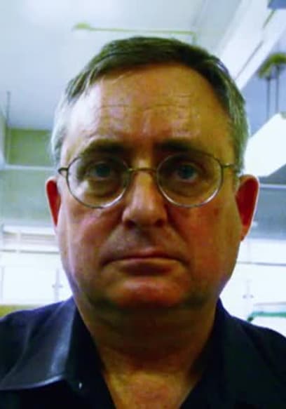 Watch Nick Baker’s Weird Creatures S03:E03 - Axolotl - Free TV Shows | Tubi