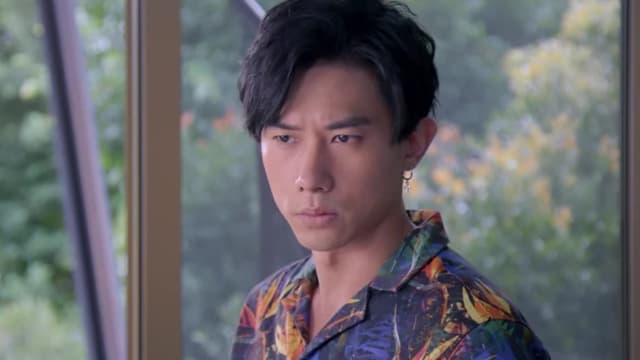 Watch VIC S01:E10 - Tyson Falls Into Vicky’s Trick - Free TV Shows | Tubi