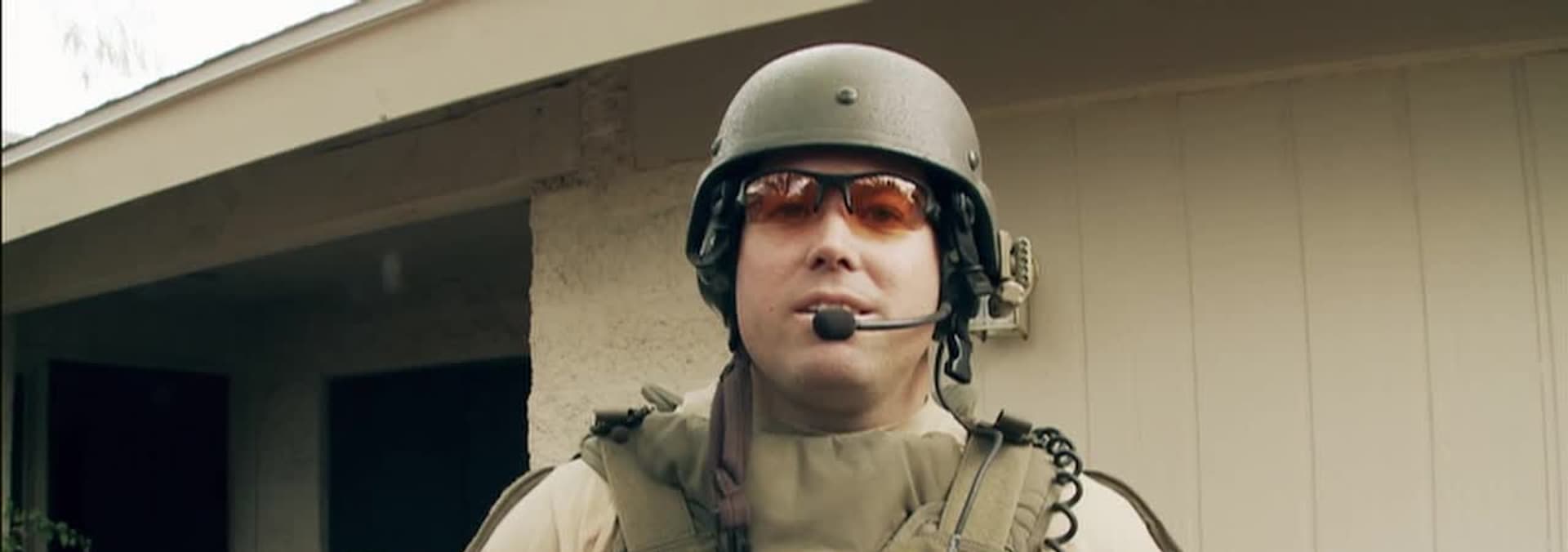 Watch Border Invasion USA S01:E02 - Borderlands - Free TV Shows | Tubi