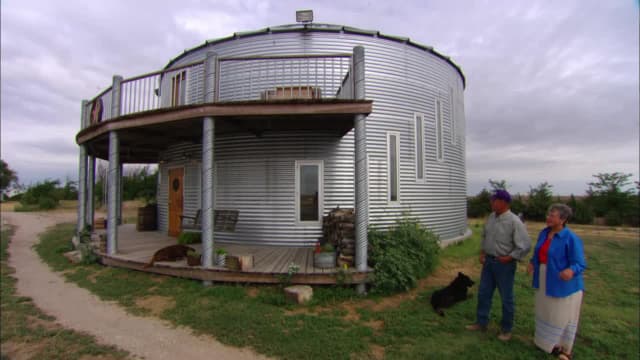 Watch You Live in What? S01:E03 - Dam, Grocery Store, Grain Silo - Free ...