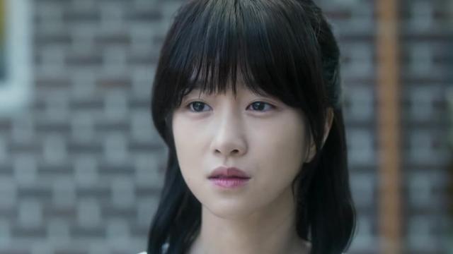 Watch Save Me S01:E07 - Episode 7 - Free TV Shows | Tubi