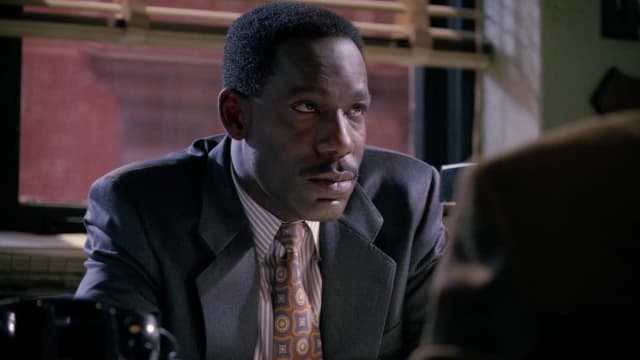 Watch NYPD Blue S01:E01 - Pilot - Free TV Shows | Tubi