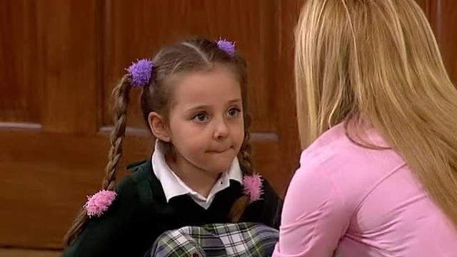 Watch Ana Y Los 7 S01:E01 - As’ Comenz' Todo - Free TV Shows | Tubi