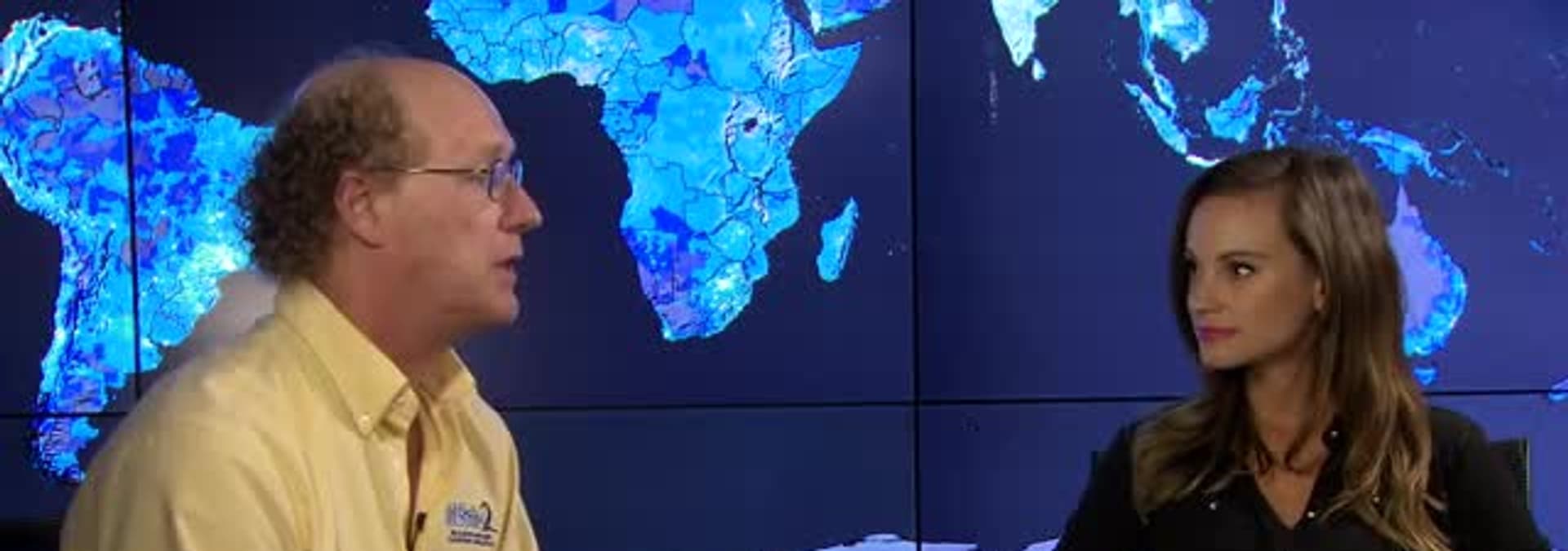 Watch Xploration Outer Space S01:E10 - Satellites - Free TV Shows | Tubi