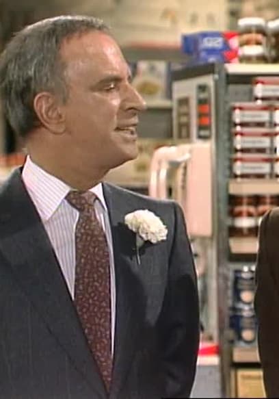 Watch Check It Out S01:E09 - Phantom of the Market - Free TV Shows | Tubi