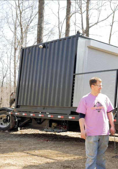 Watch Container Masters S01:E05 - Victoria - Free TV Shows | Tubi