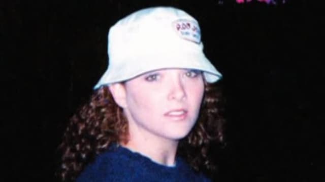 Watch A Wedding Story S25:E12 - Angie and Sean - Free TV Shows | Tubi