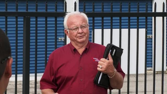 Watch Storage Wars: Northern Treasures S01:E03 - You Just Got Roy'd ...