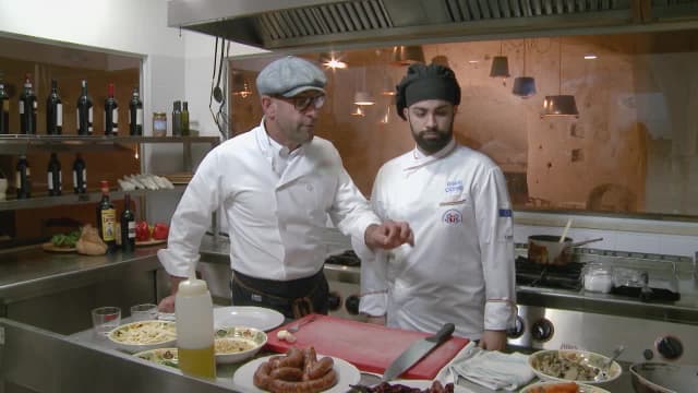 Watch On the Road With Vic Rallo - Free TV Shows | Tubi