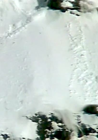 Watch King of the Hill Snowboarding Tournament S01:E - Free TV Shows | Tubi