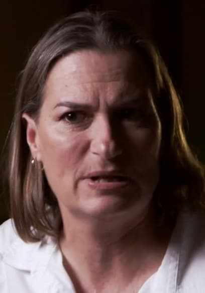 Watch Murder Decoded S01:E01 - Footsteps in Blood - Free TV Shows | Tubi