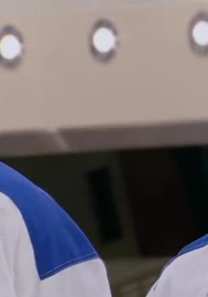 Watch Hell's Kitchen S12:E04 - 17 Chefs Compete - Free TV Shows | Tubi