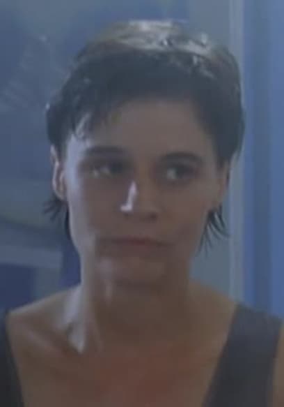 Watch McCallum S01:E03 - Touch - Free TV Shows | Tubi