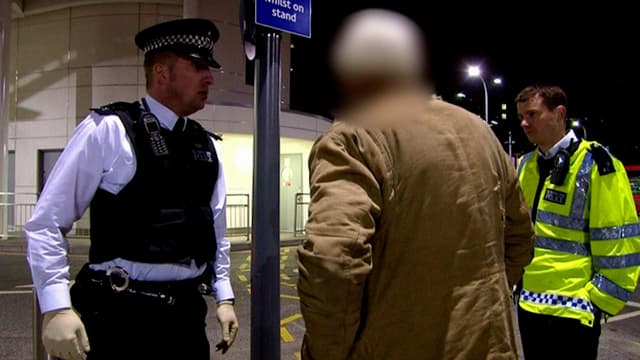 Watch Brit Cops S02:E10 - Episode 10 - Free TV Shows | Tubi