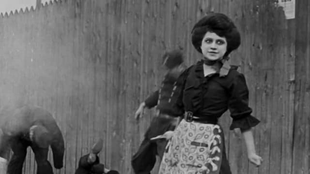 Watch Snapshots of History S01:E17 - Vickie Henderson - a Black Singer ...