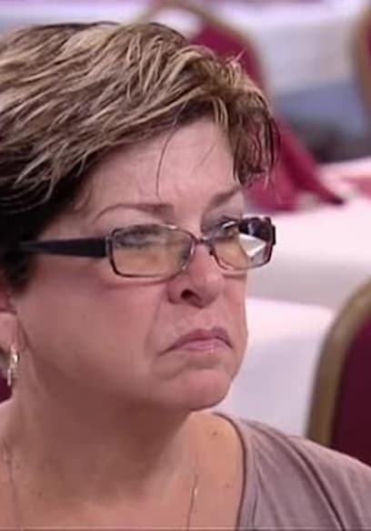 Watch Kitchen Nightmares S05:E04 - Greek at the Harb - Free TV Shows | Tubi