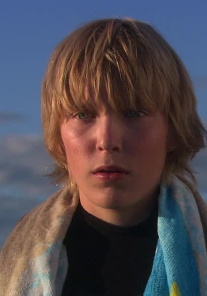 Watch Lockie Leonard S01:E01 - THE HUMAN TORPEDO - Free TV Shows | Tubi