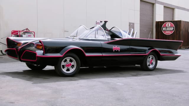 Watch Vegas Rat Rods S04:E03 - Heroes and Villains - Free TV Shows | Tubi