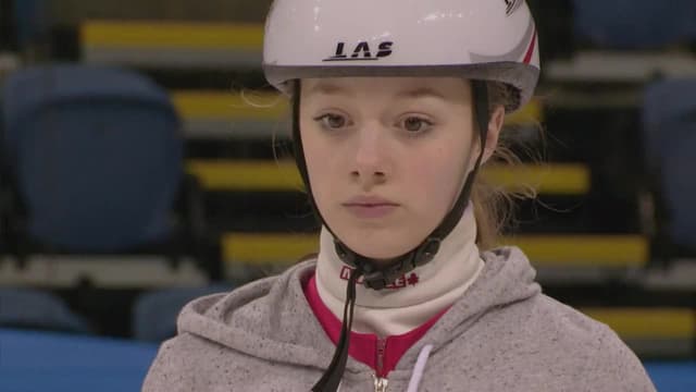 Watch Ice Stars S01:E01 - A New Boy in Town - Free TV Shows | Tubi