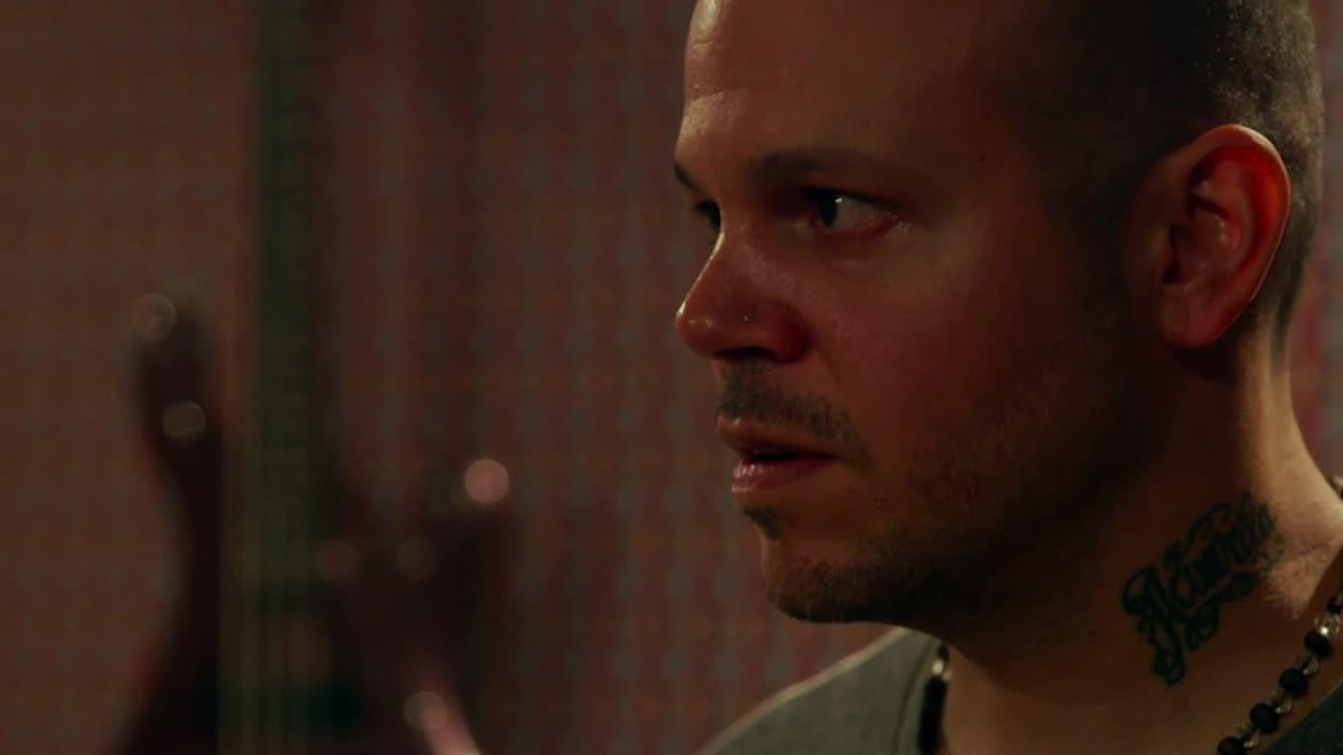 Watch Residente (2017) - Free Movies | Tubi