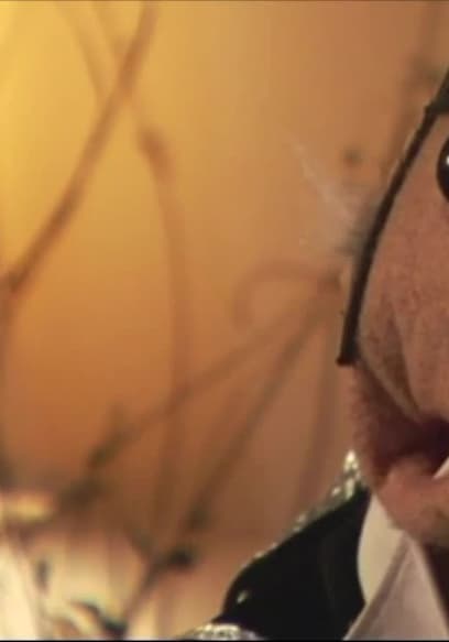 Watch The Greg the Bunny Tapes S01:E14 - Martian Serum Seven / Blooper ...