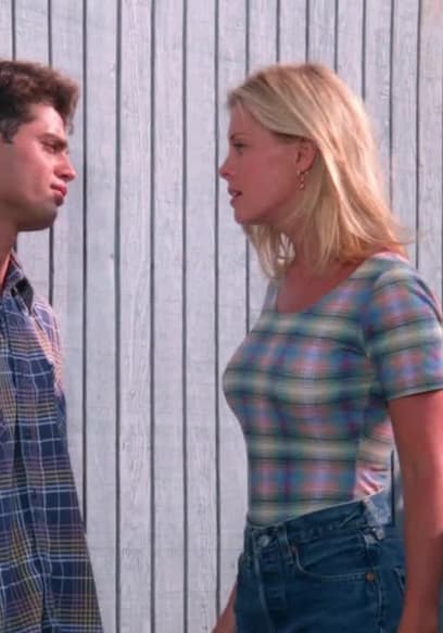 Watch Baywatch S04:E16 - Mirror, Mirror - Free TV Shows | Tubi