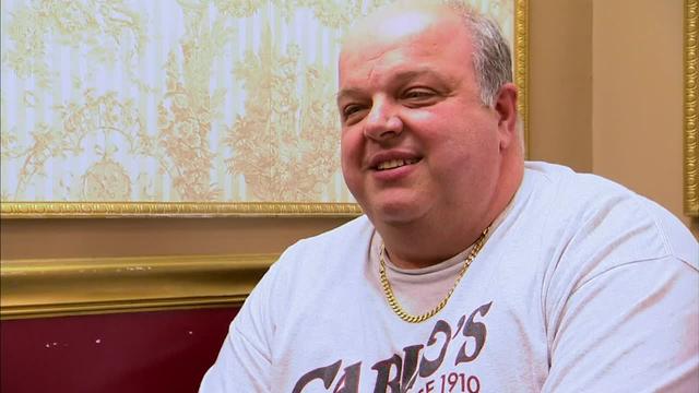 Watch Cake Boss S04:E13 - Surgery and St. Patty's - Free TV Shows | Tubi