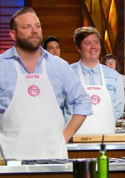 Watch MasterChef S05:E06 - Top 16 Compete - Free TV Shows | Tubi