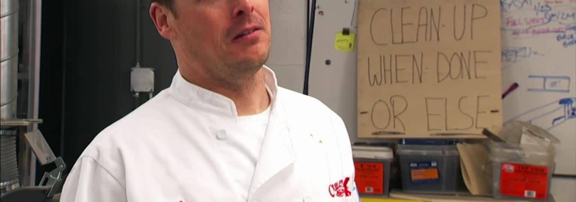 Watch Cake Boss S09:E12 - Fire and Ice - Free TV Shows | Tubi