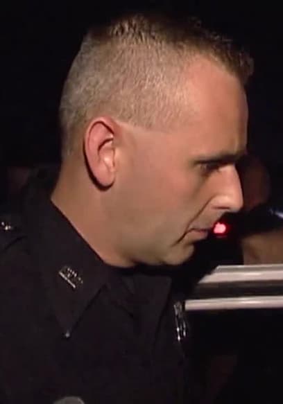 Watch Cops Reloaded S01:E14 - Tree Top - Free TV Shows | Tubi