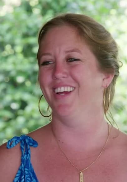 Watch Caribbean Life S13:E09 - Bocas Del Toro or Bus - Free TV Shows | Tubi