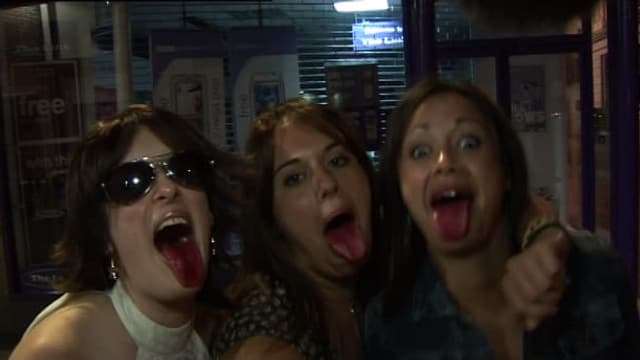 Watch Booze Britain S02:E06 - Episode 6 - Free TV Shows | Tubi