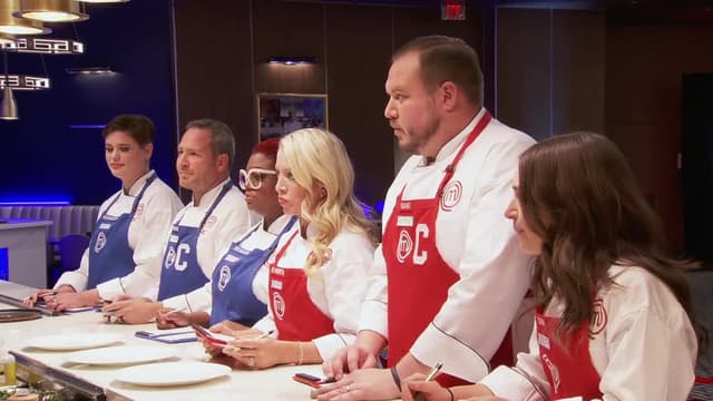 Watch MasterChef S13:E17 - Restaurant Takeover - Hell's Kitchen - Free ...
