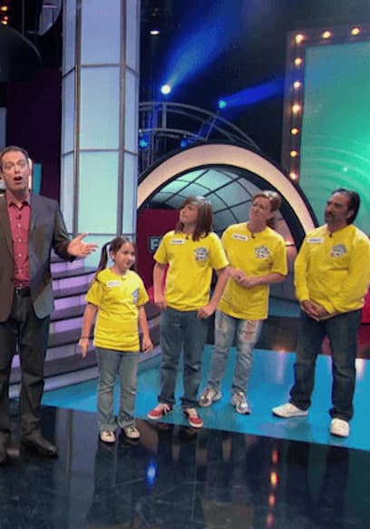 Watch Family Game Night S02:E10 - Episode 10 - Free TV Shows | Tubi