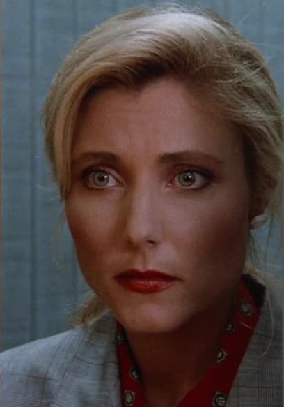 Watch Baywatch S02:E01 - Nightmare Bay (Pt. 1) - Free TV Shows | Tubi