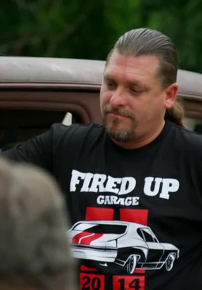 Watch Misfit Garage S05:E01 - Spurred for a Ford - Free TV Shows | Tubi