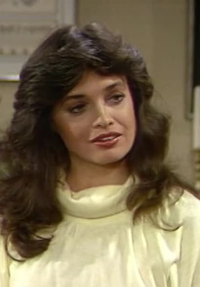 Watch Too Close for Comfort S04:E12 - The Runaway - Free TV Shows | Tubi