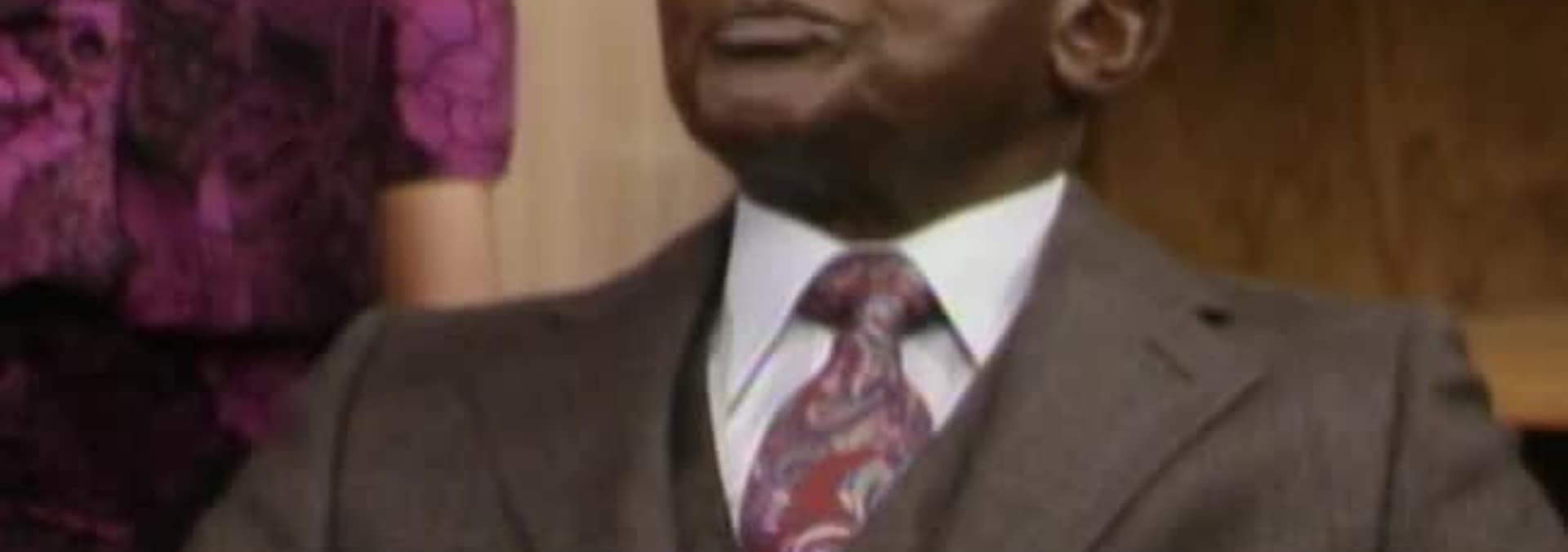 Watch Amen S02:E17 - Deacon Dearest - Free TV Shows | Tubi