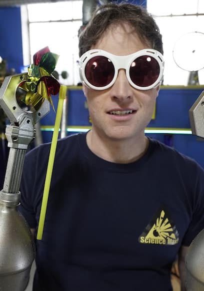 Watch Science Max S03:E303 - Hydraulics - Free TV Shows | Tubi