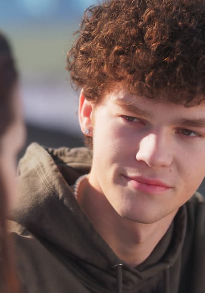 Watch Chicken Girls S09:E07 - Change Can Be Good? - Free TV Shows | Tubi