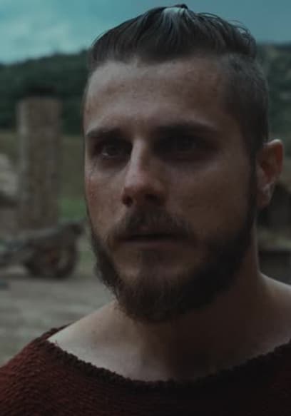 Watch Romulus S02:E04 - Destino - Free TV Shows | Tubi