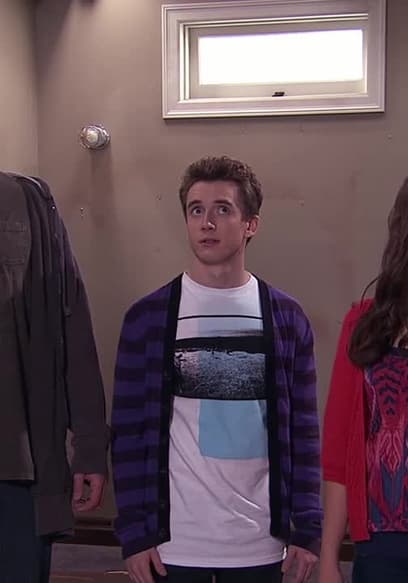 Watch Mr. Young S03:E25 - Mr. Interview - Free TV Shows | Tubi