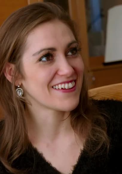 Watch Extraordinary Humans S02:E07 - Claudia Hughes - Free TV Shows | Tubi