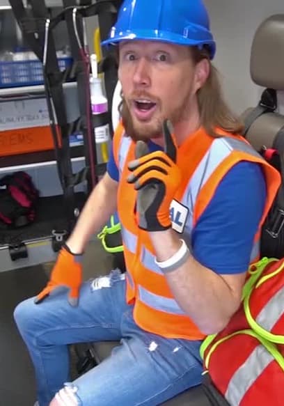 Watch Handyman Hal S01:E07 - Handyman Hal Explores a - Free TV Shows | Tubi