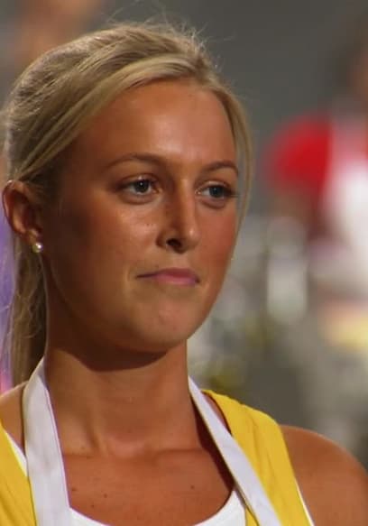 Watch MasterChef S01:E03 - Top 14 Chefs Revealed - Free TV Shows | Tubi