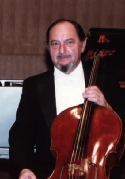 Watch Strange Inheritance S01:E04 - 300-Year-Old Str - Free TV Shows | Tubi