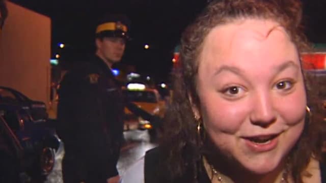 Watch Under Arrest S06:E01 - Mr. 6 Pack - Free TV Shows | Tubi