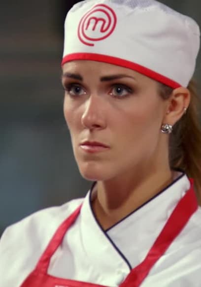 Watch MasterChef S08:E11 - Vegas Delux & Oyster Shucks - Free TV Shows ...