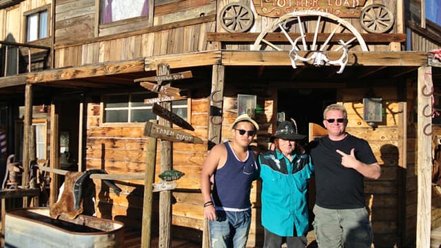 Watch The Liquidator S03:E25 - Redneck Round-Up - Free TV Shows | Tubi